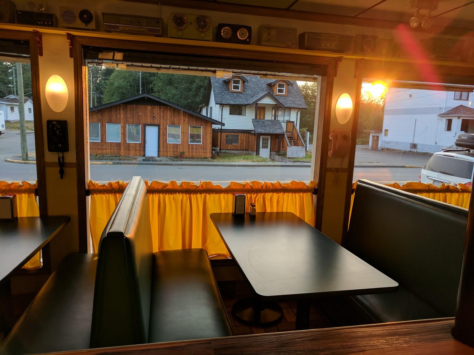 JV's Diner menus in Lake Cowichan, British Columbia, Canada