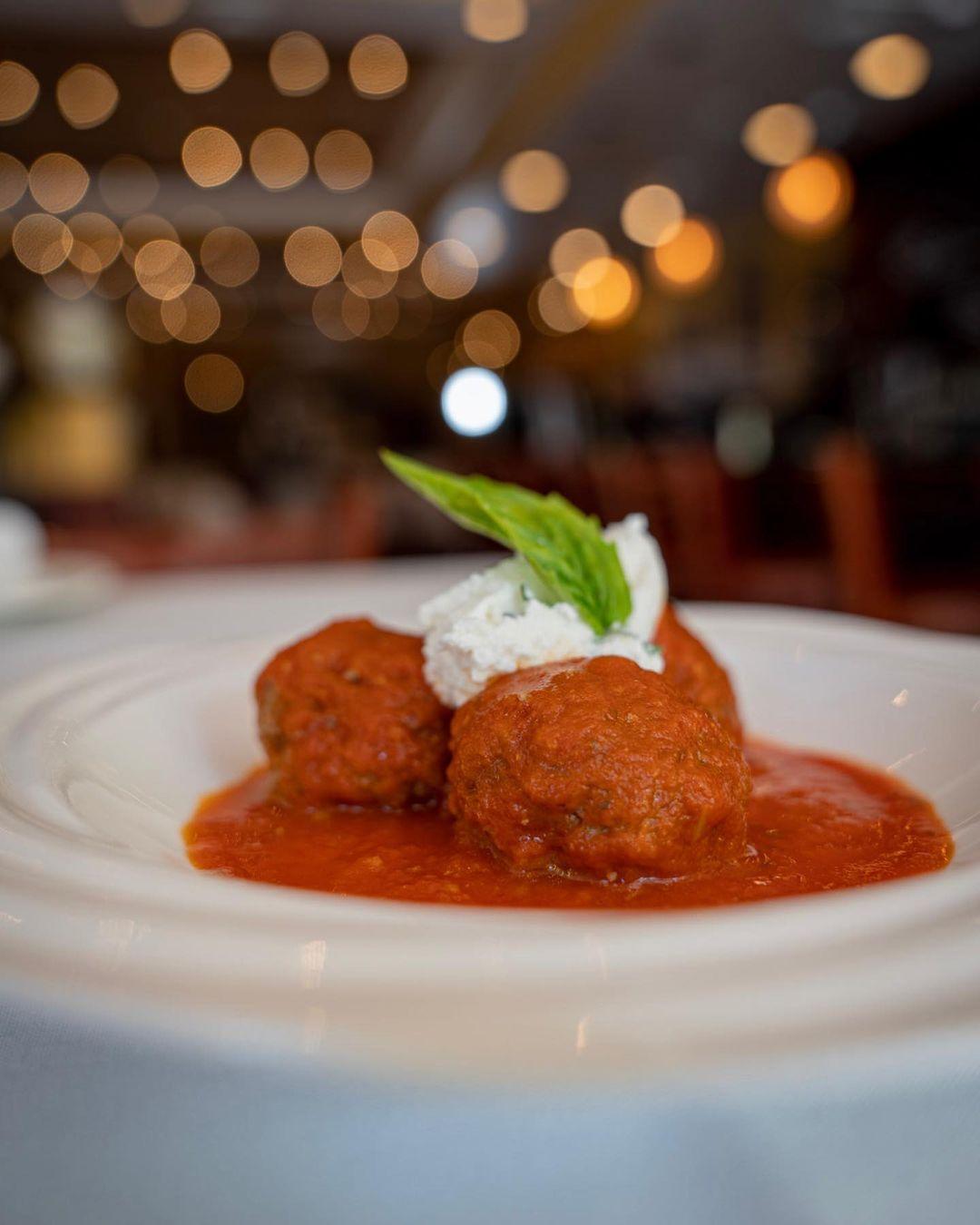 Chazz Palminteri Italian Restaurant White Plains menu in White Plains ...