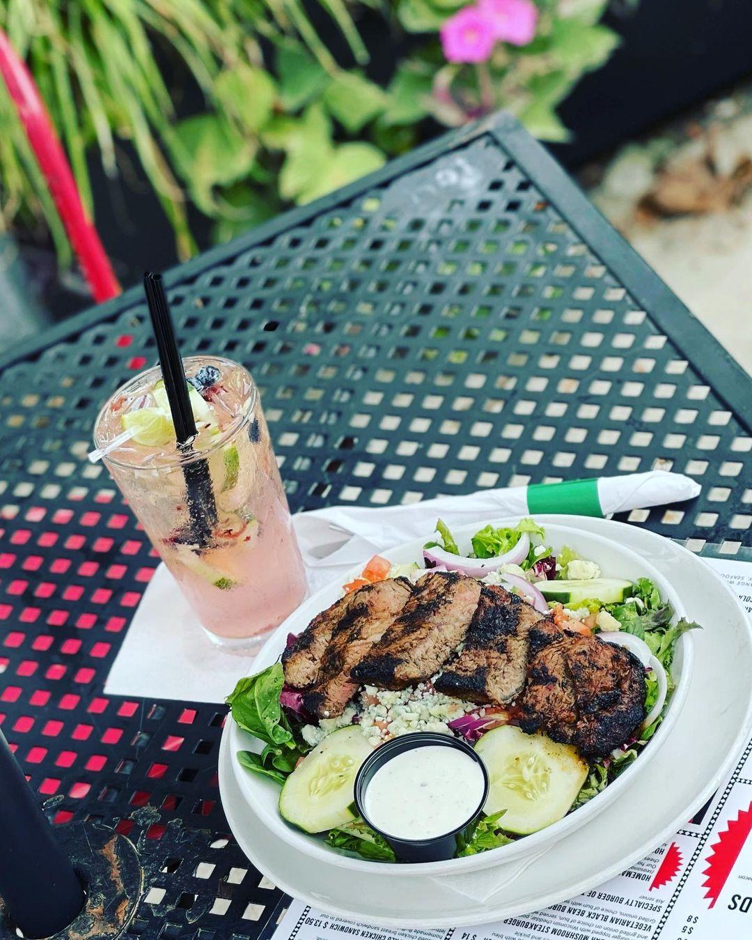 Porter Cullens Irish Pub & Restaurant menu in Evergreen Park, Illinois, USA