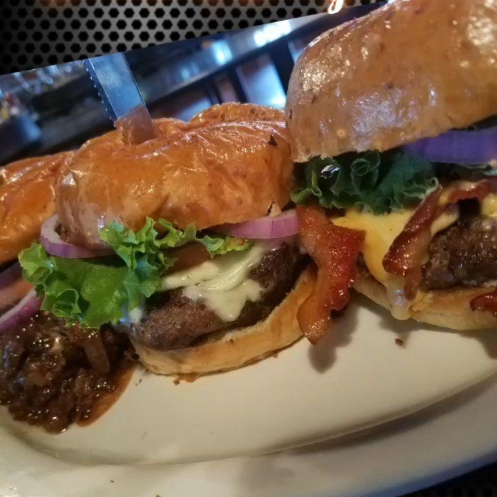 Wing Warehouse Sports Bar Stow menus in Stow, Ohio, United States