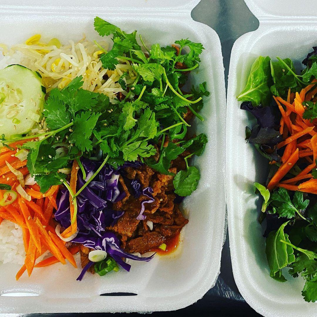 Speed Bowls menu in Hoquiam, Washington, USA