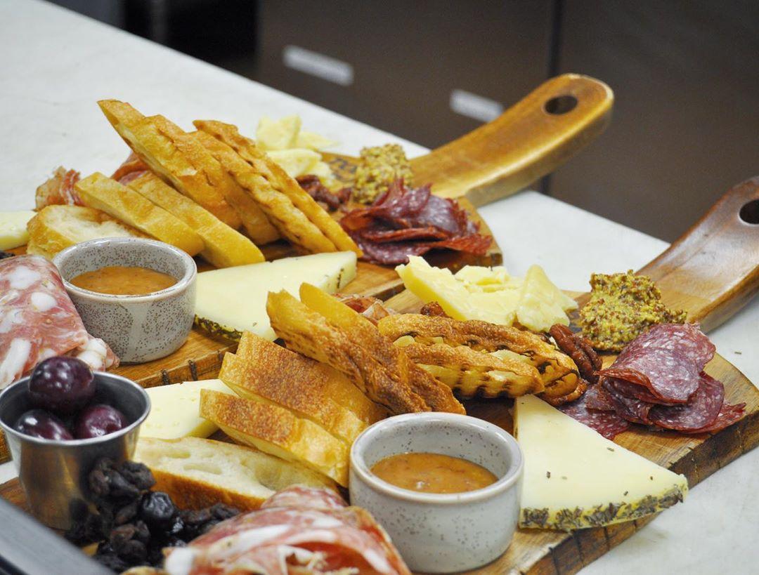 Toasted Oak Grill & Market menu in Novi, Michigan, USA