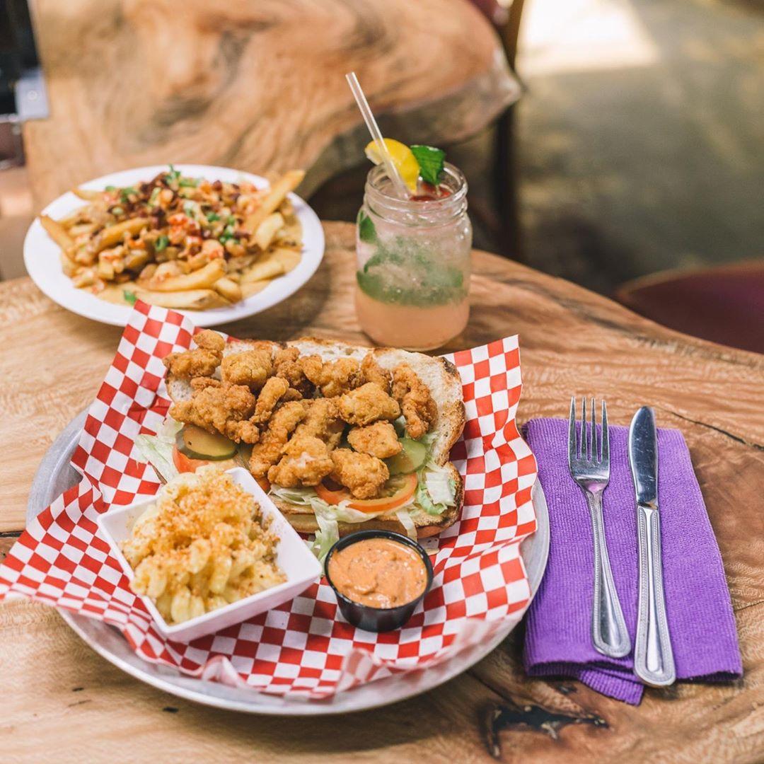 Wahoo Seafood Grill menus in Tallahassee, Florida, United States