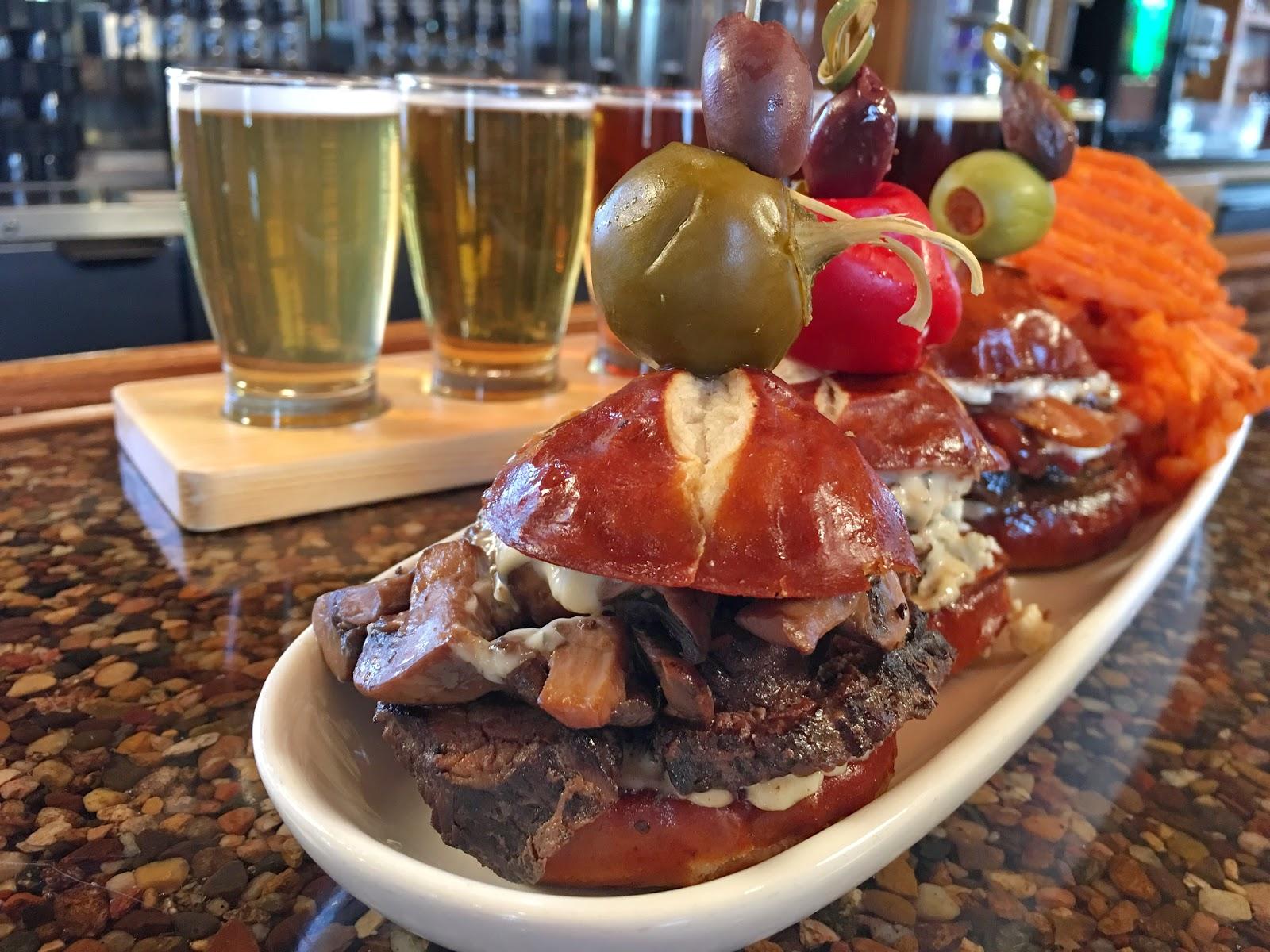 Sandbar & Grill at Divots menu in Norfolk, Nebraska, USA