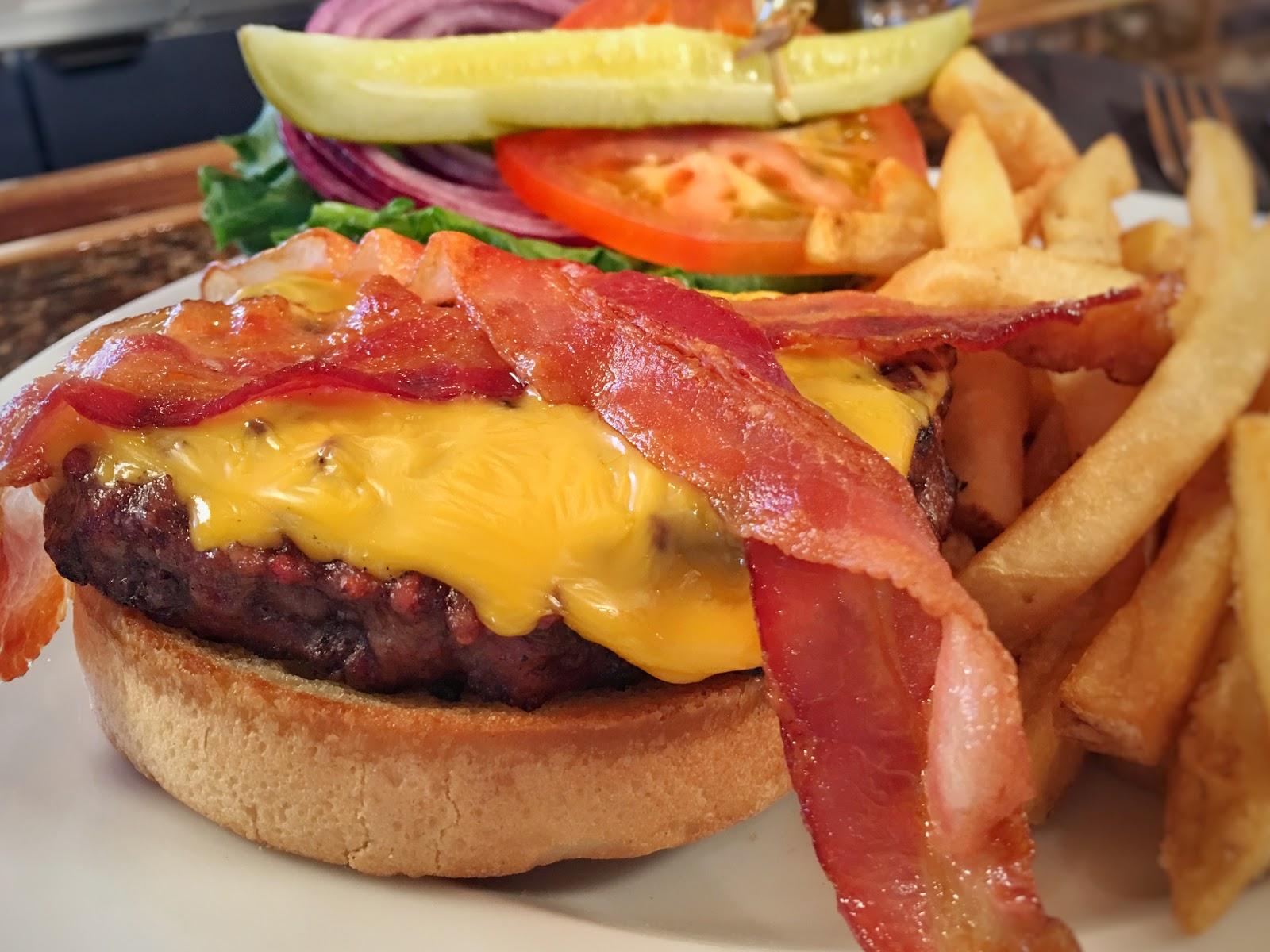 Sandbar & Grill at Divots menu in Norfolk, Nebraska, USA