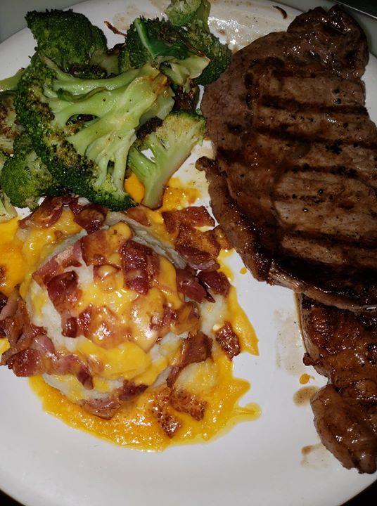 Huddle Cafe menu in Ashton, Illinois, USA