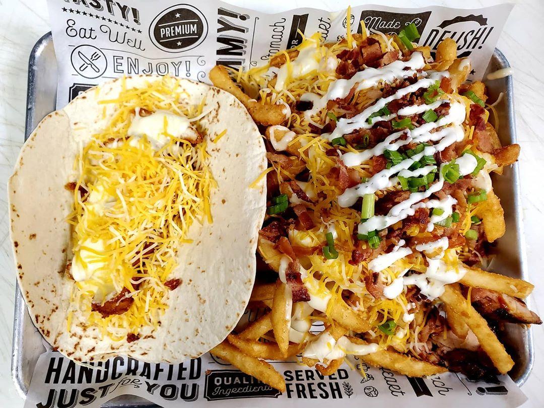 Alpha Pitt Smokers menu in Yorktown, Virginia, USA