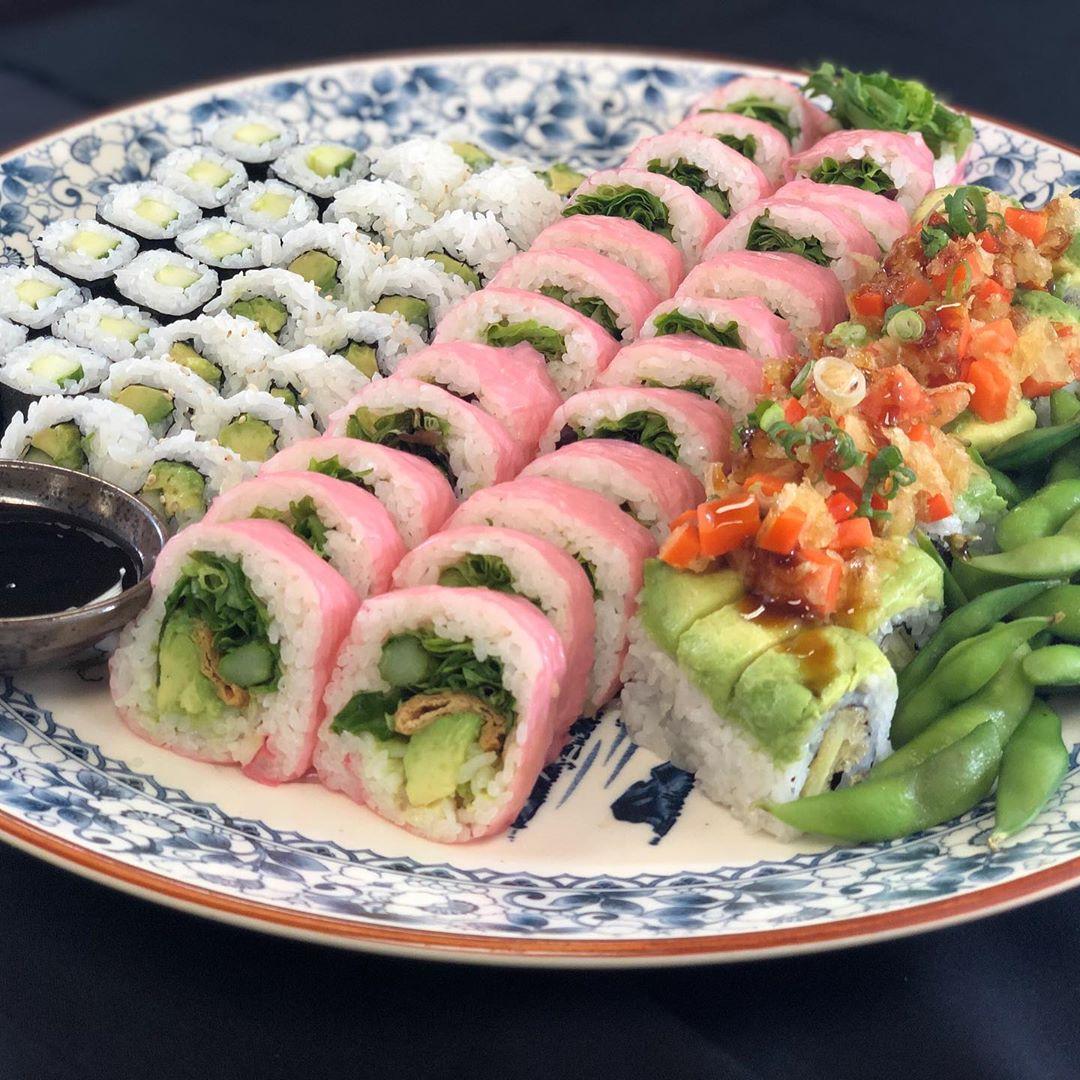 Mikuni at Fountains menus in Roseville, California, United States