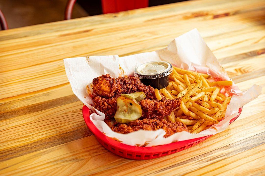 Amazing Eugenes Hot Chicken Uptown Gallery