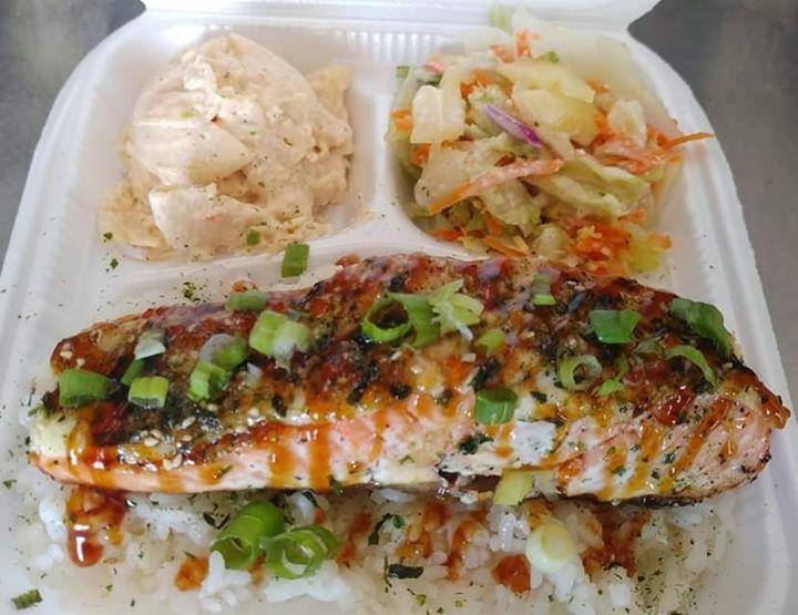 Big Aloha's Aliʻi Cove Restaurant menu in Universal City, Texas, USA