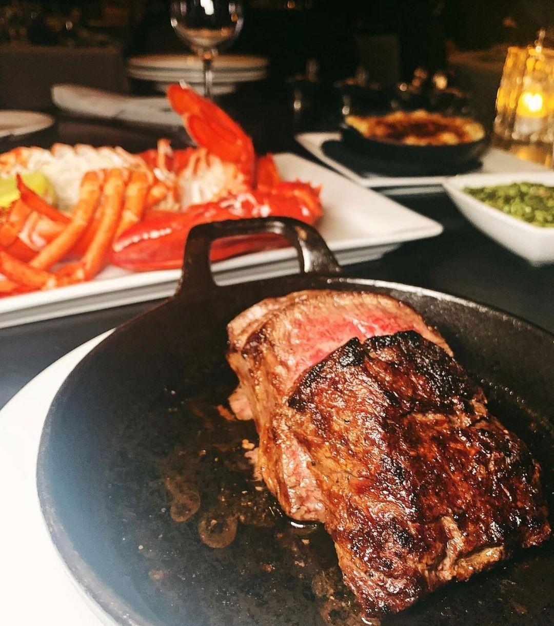 Insignia Prime Steak & Sushi menus in Smithtown, New York, United States