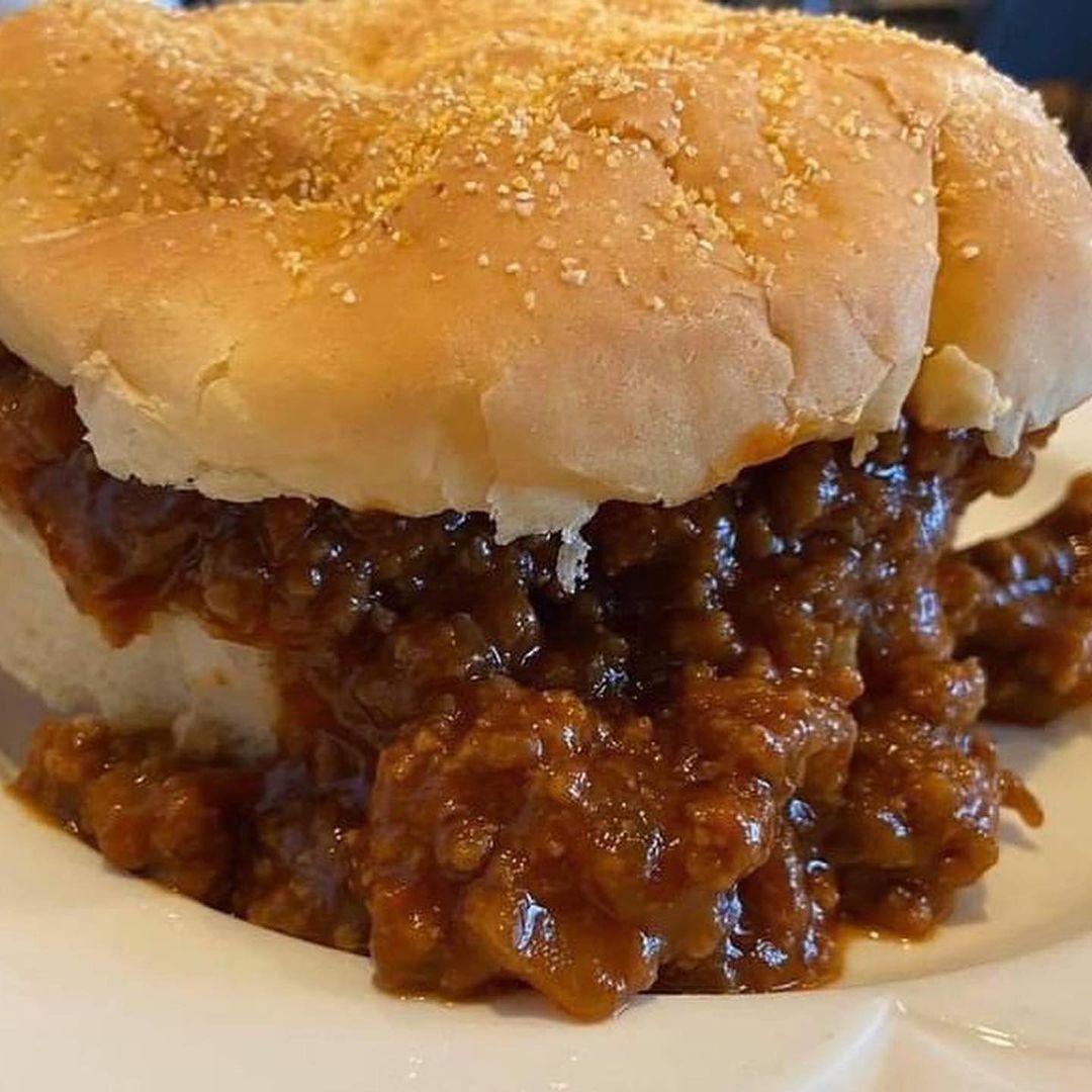 Corner Cafe At The Leland menu in Richmond, Indiana, USA