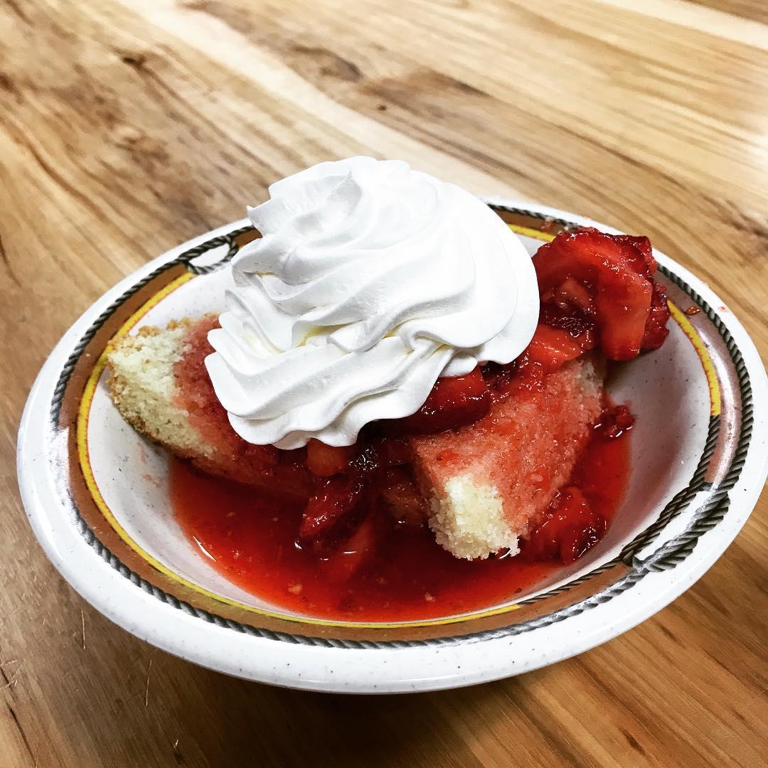 Pauly's BBQ menu in Arthur, Illinois, USA