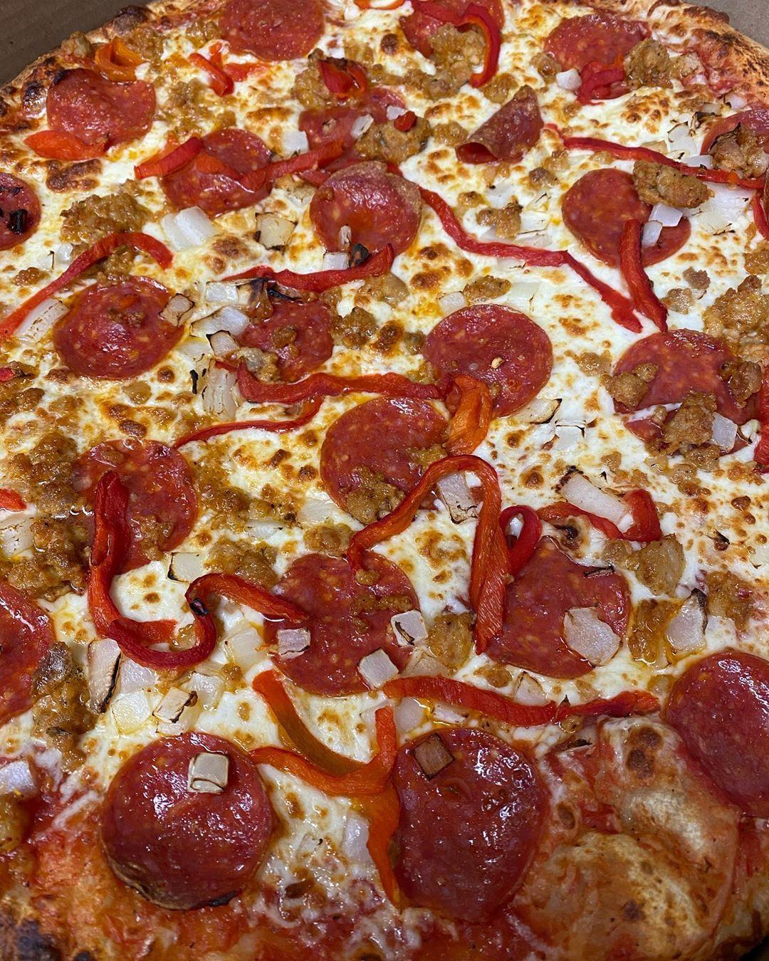 Papa Vince Pizza menus in Thorold, Ontario, Canada