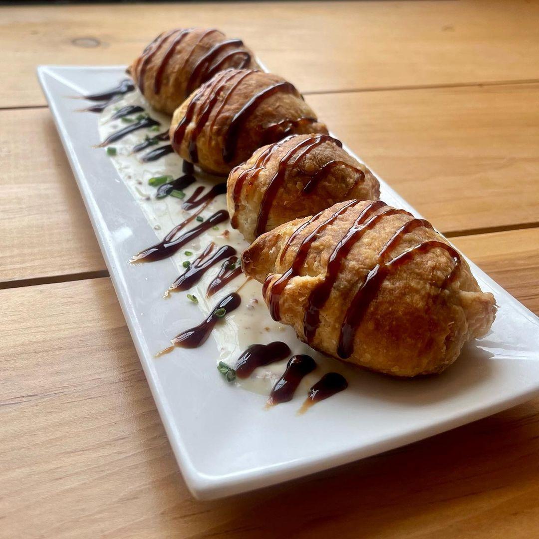 Chow Food and Beverage Company menus in Clinton, Connecticut, United States