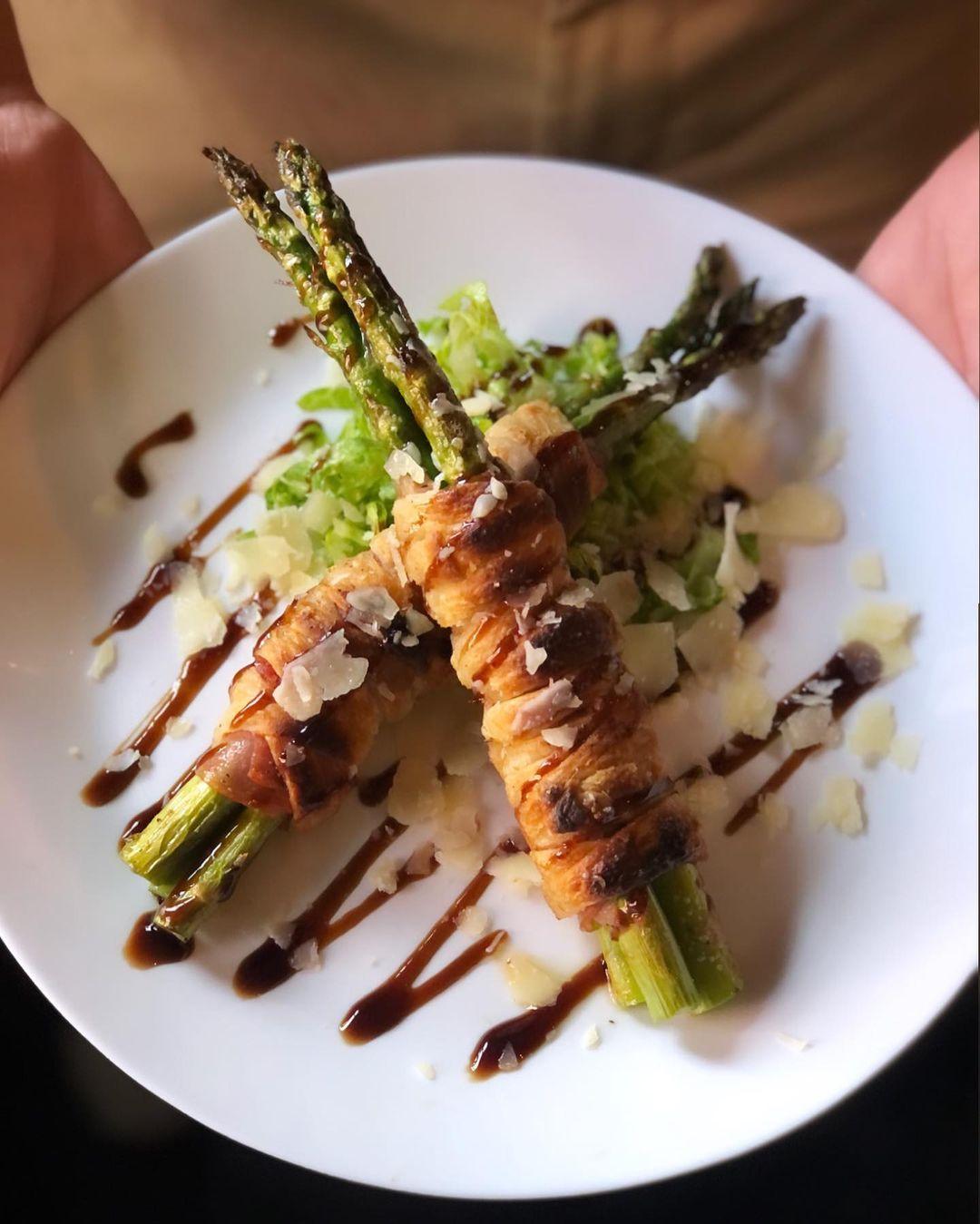 Chow Food and Beverage Company menu in Clinton, Connecticut, USA