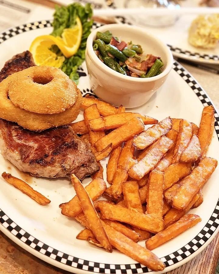 Photos for Black Bear Diner Portland in Portland, OR | Sirved