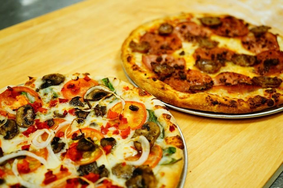 Mattenga's Pizzeria CALLAGHAN Rd. menus in San Antonio, Texas, United ...