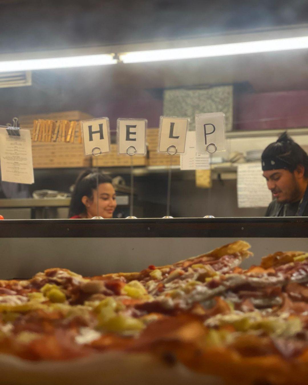 Messenger Pizza menus in Nampa, Idaho, United States