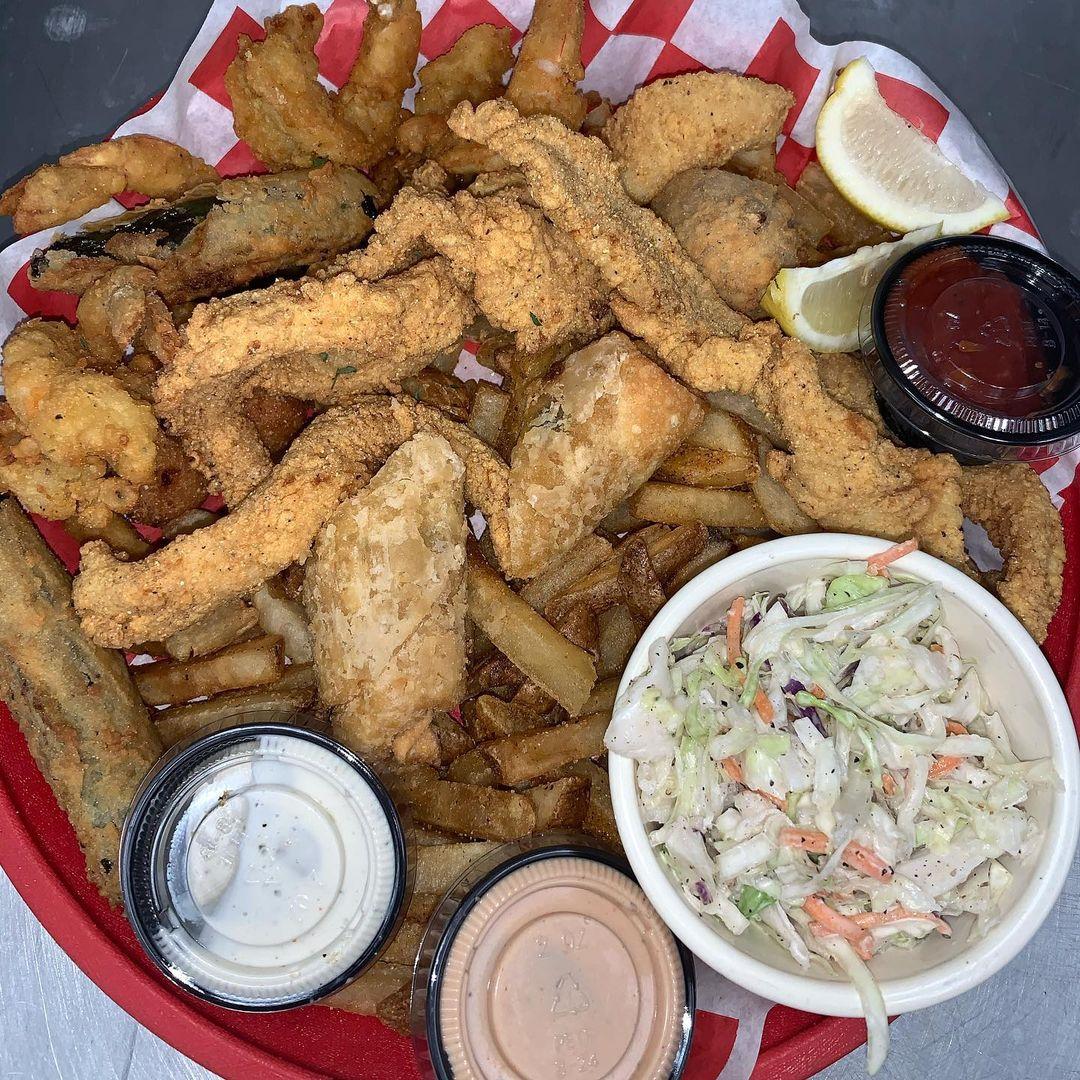 Honore's Cajun Cafe menu in Manvel, Texas, USA