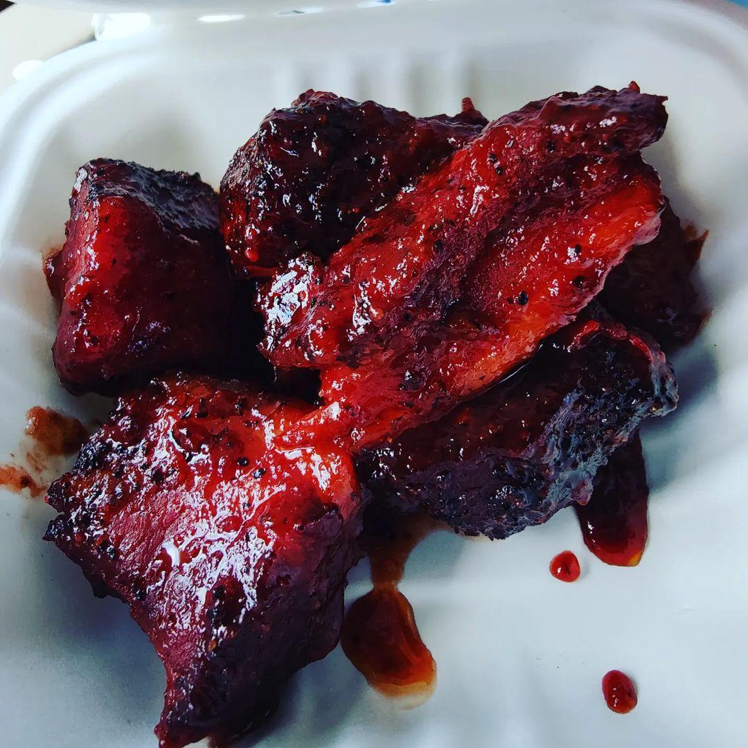 Yankee BBQ, Simple Craft BBQ menu in Hamburg, New York, USA