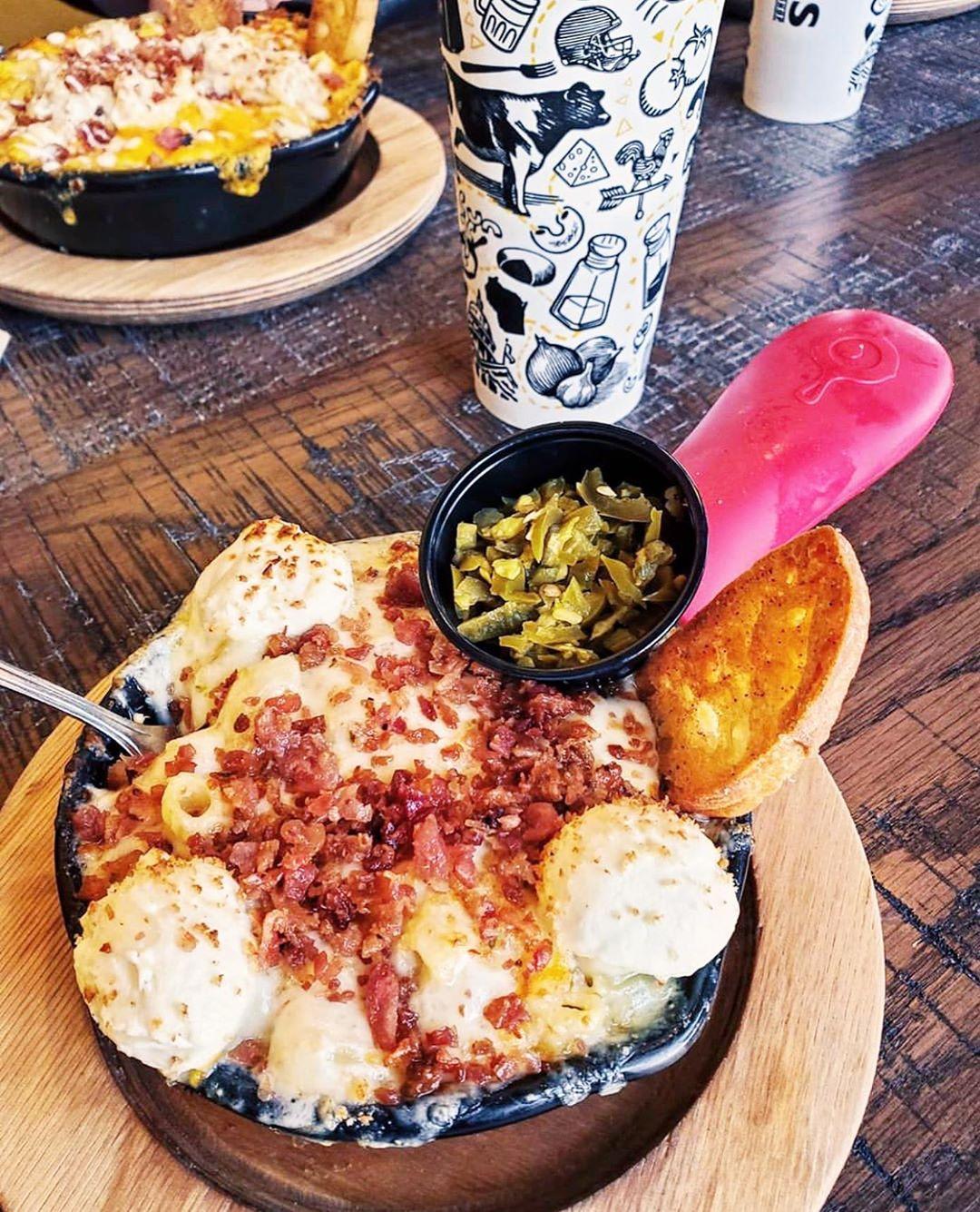 MACS (Macaroni and Cheese Shop) Wisconsin Dells menus in Wisconsin ...