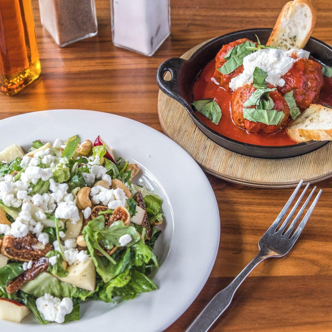 Enoteca Monza - Pizzeria Moderna - Dix30 menus in Brossard, Quebec, Canada