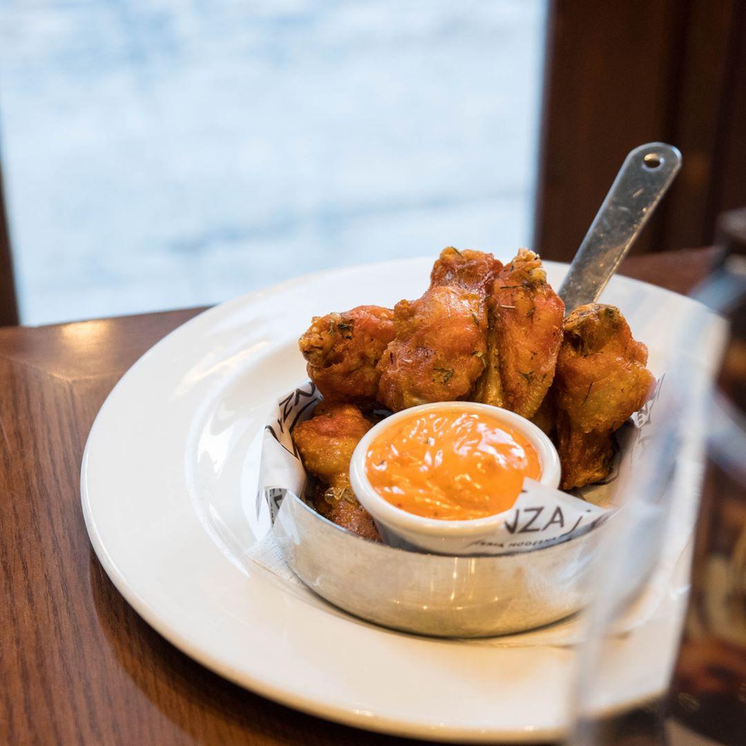 Enoteca Monza - Pizzeria Moderna - Dix30 menus in Brossard, Quebec, Canada