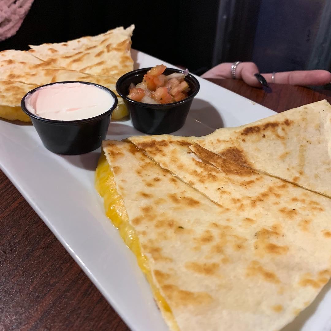 Canz Bar & Grill menu in Bohemia, New York, USA