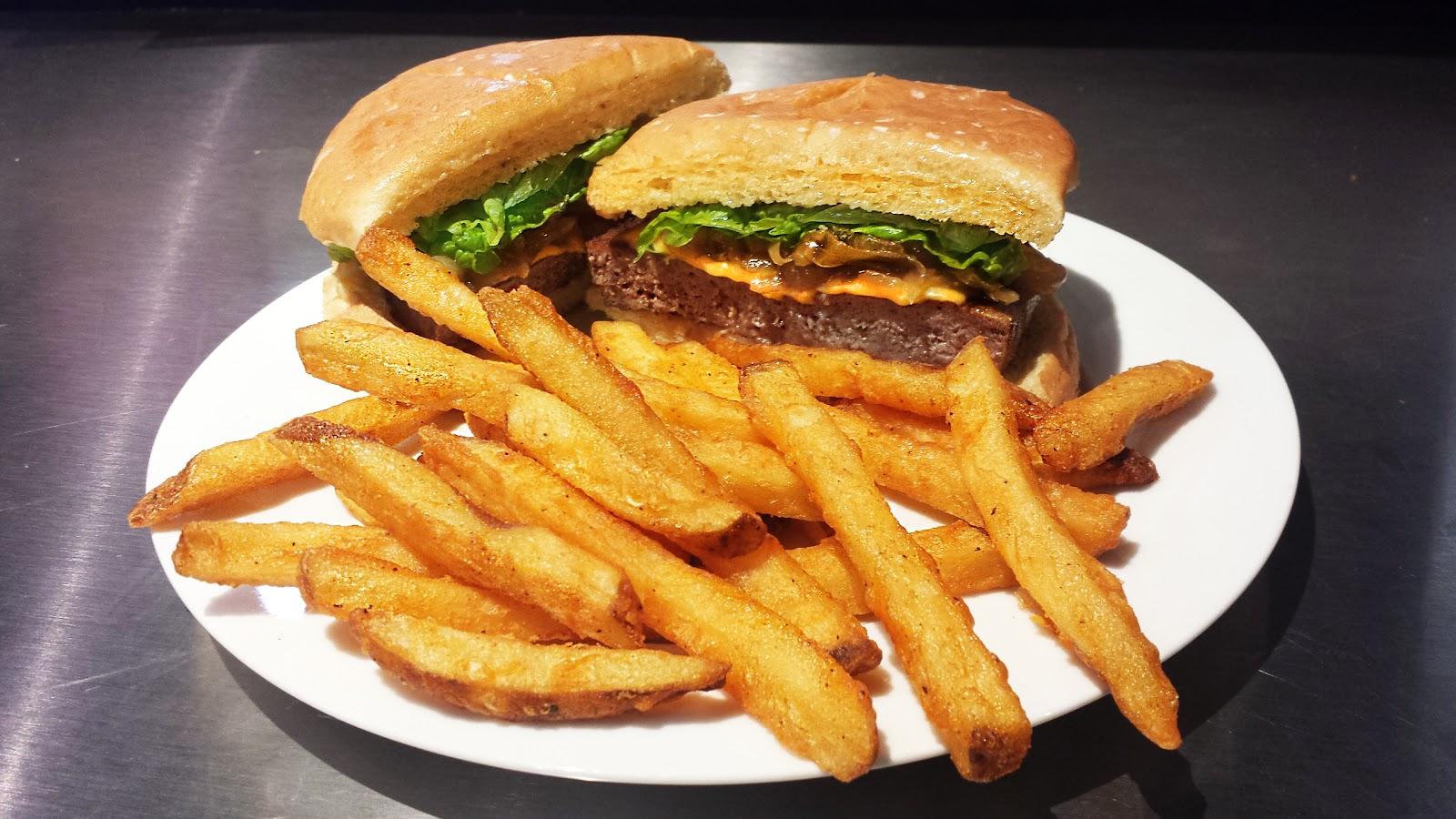 Le Cue Lounge menus in Markham, Ontario, Canada