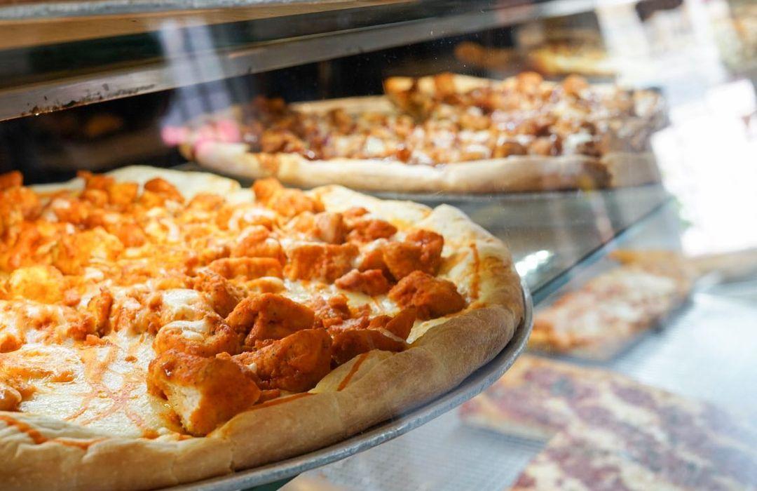 Brezza Pizza Kitchen menu in Wading River, New York, USA