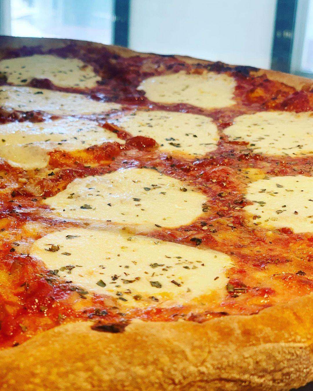 Brezza Pizza Kitchen menu in Wading River, New York, USA