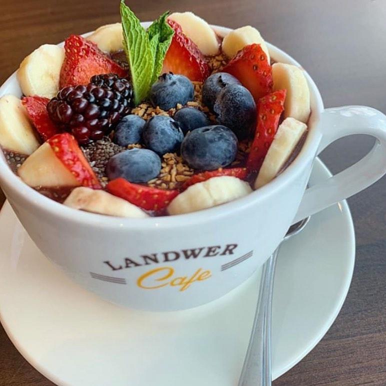 Cafe Landwer Yorkdale menus in North York, Ontario, Canada