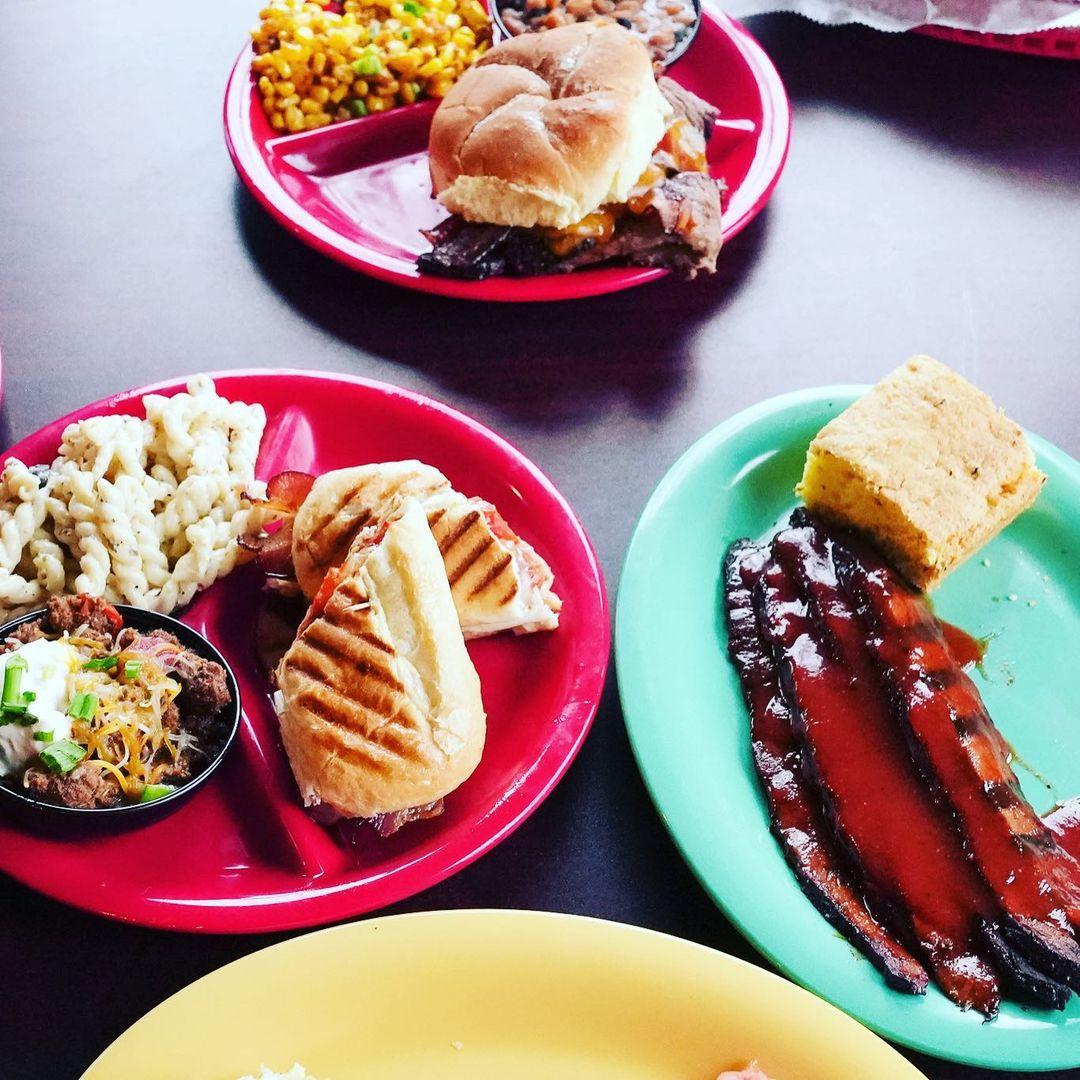 Limp Lizard Lounge Bar & Grill menus in Syracuse, New York, United States