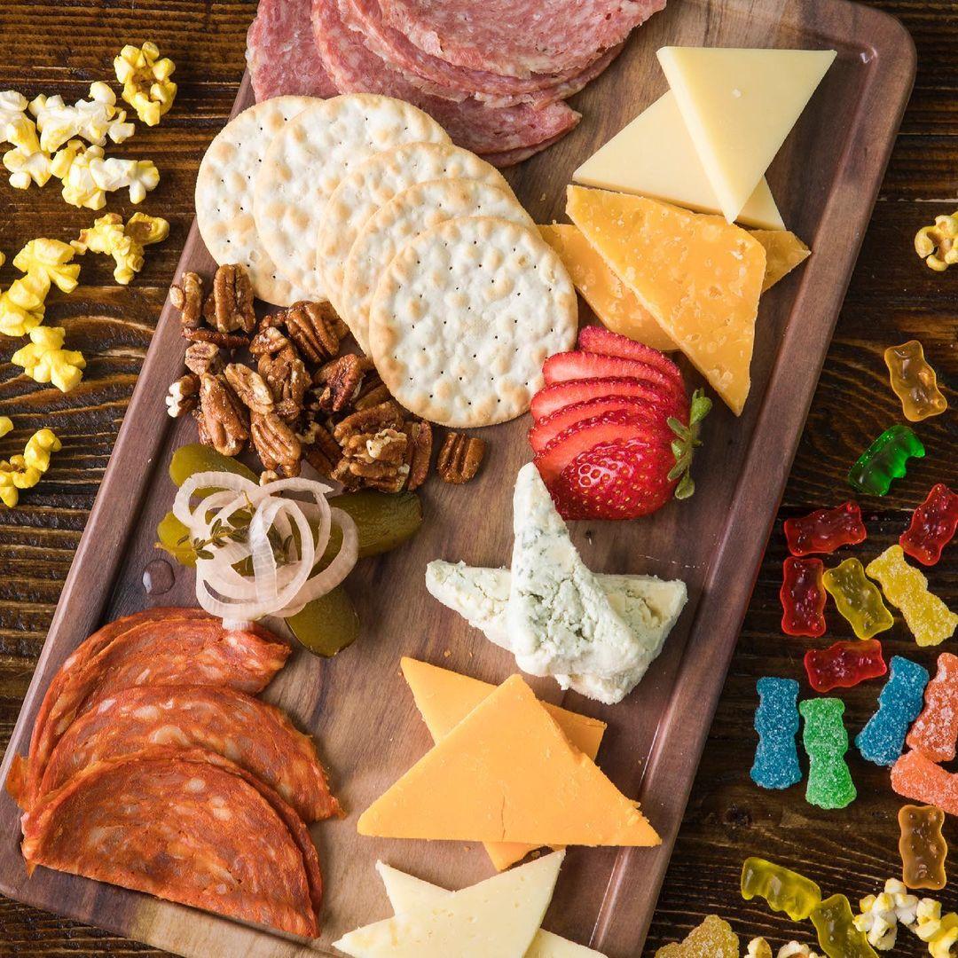 Moviehouse & Eatery by Cinépolis menus in Keller, Texas, United States