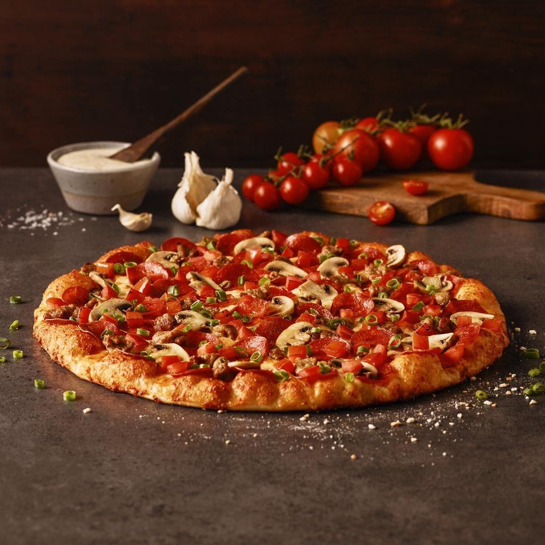 Round Table Pizza menu in Portland, Oregon, USA