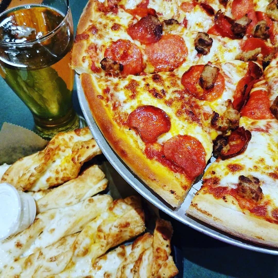 Round Table Pizza menu in Portland, Oregon, USA
