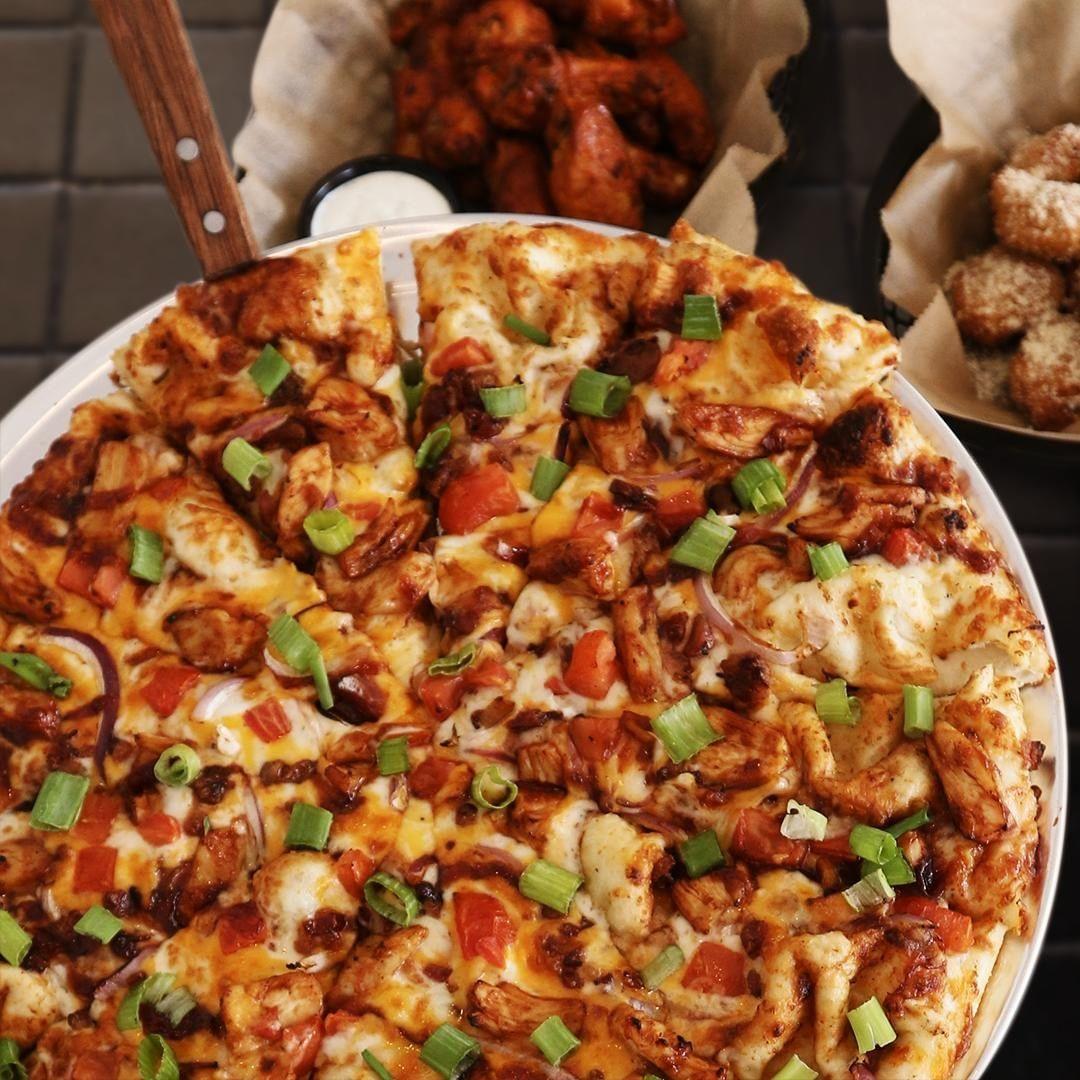 Round Table Pizza menu in Portland, Oregon, USA