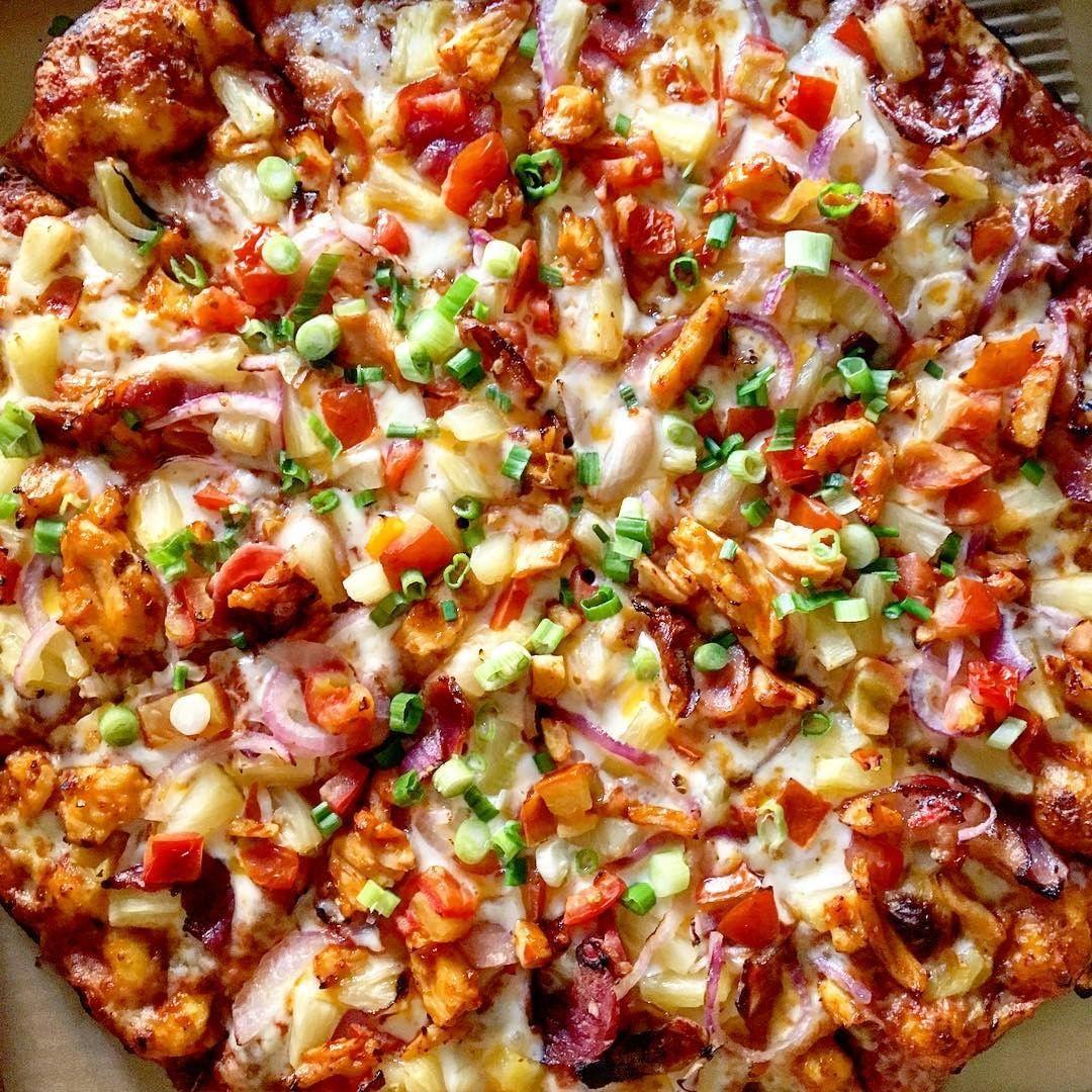 Round Table Pizza menu in Portland, Oregon, USA