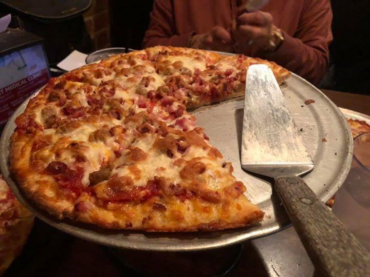 Village Pizza menus in Athens, Alabama, United States