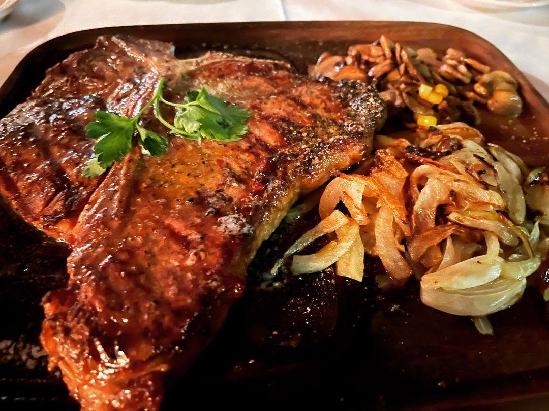 Steven's Steak & Seafood House menu in Commerce, California, USA