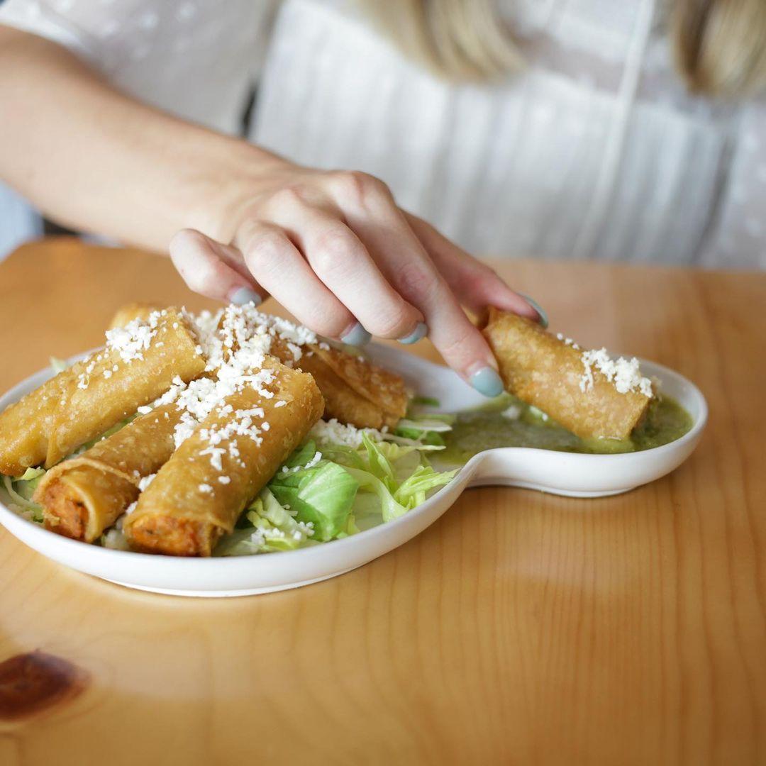 Taco nano menu in Glencoe, Illinois, USA