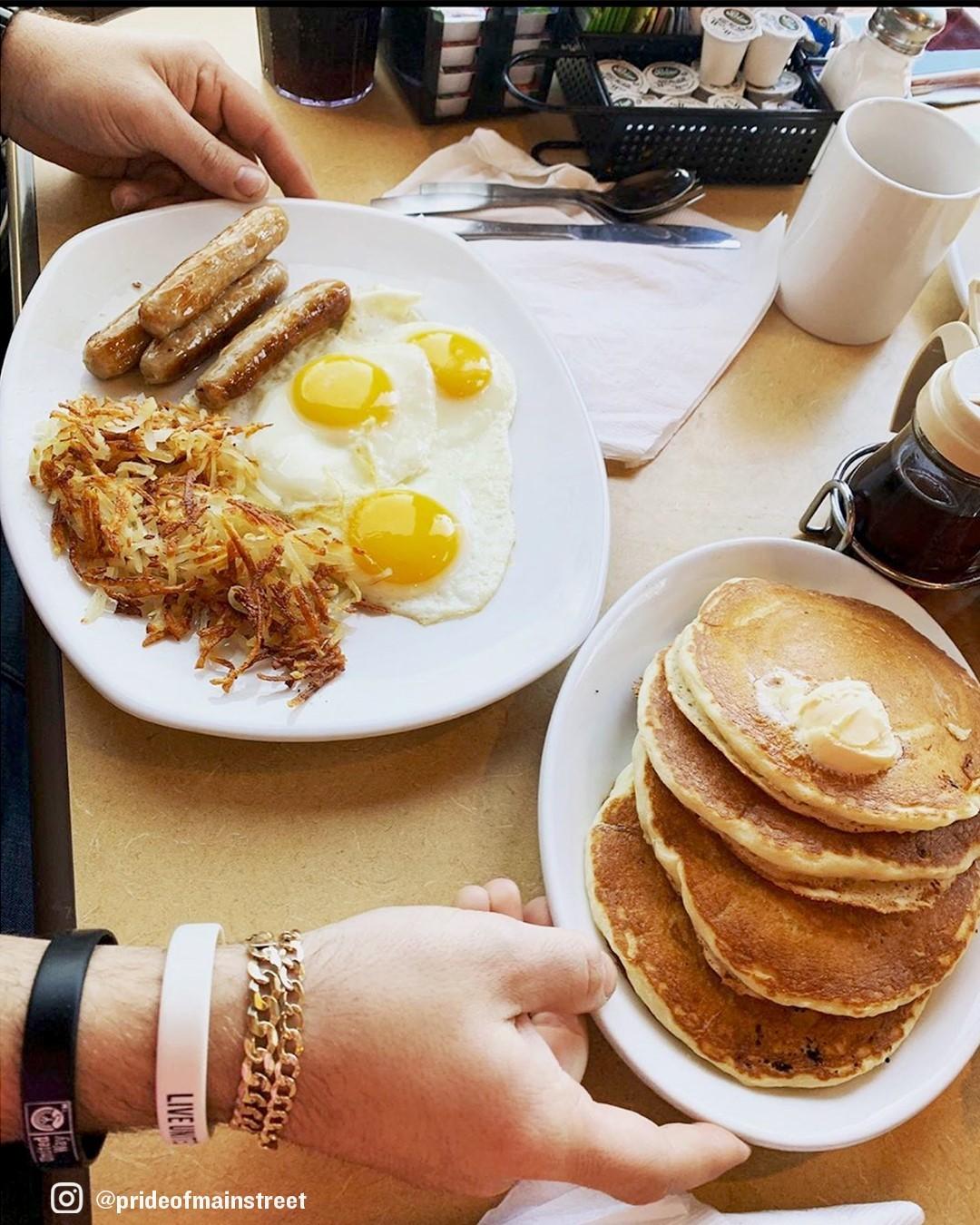 Perkins Restaurant & Bakery menu in Mt Dora, Florida, USA