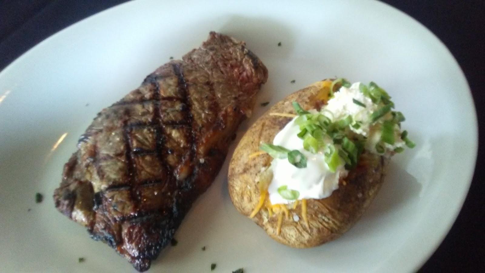 The Chophouse menu in Warren, Ohio, USA