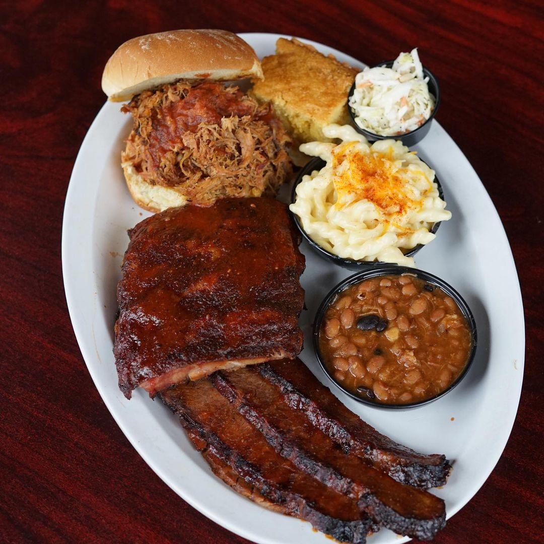 Limp Lizard BBQ & Catering menu in Liverpool, New York, USA