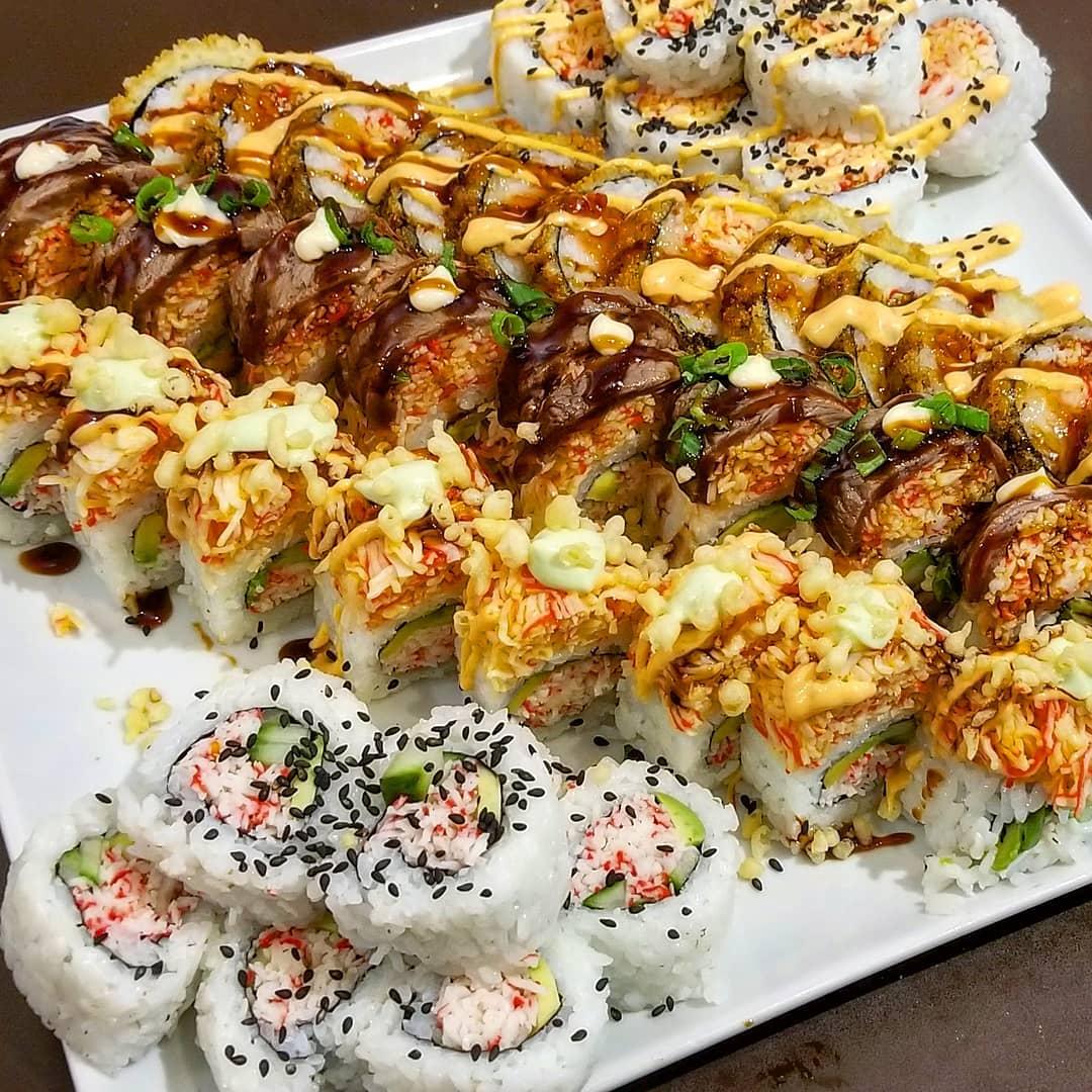 TWIISTED Burgers & Sushi menu in Medina, Ohio, USA