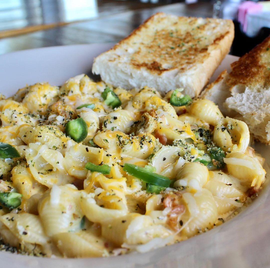 Mouton's Southern Bistro menus in Leander, Texas, United States