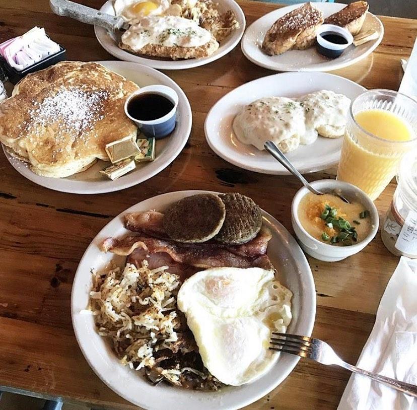 Mouton's Southern Bistro menus in Leander, Texas, United States