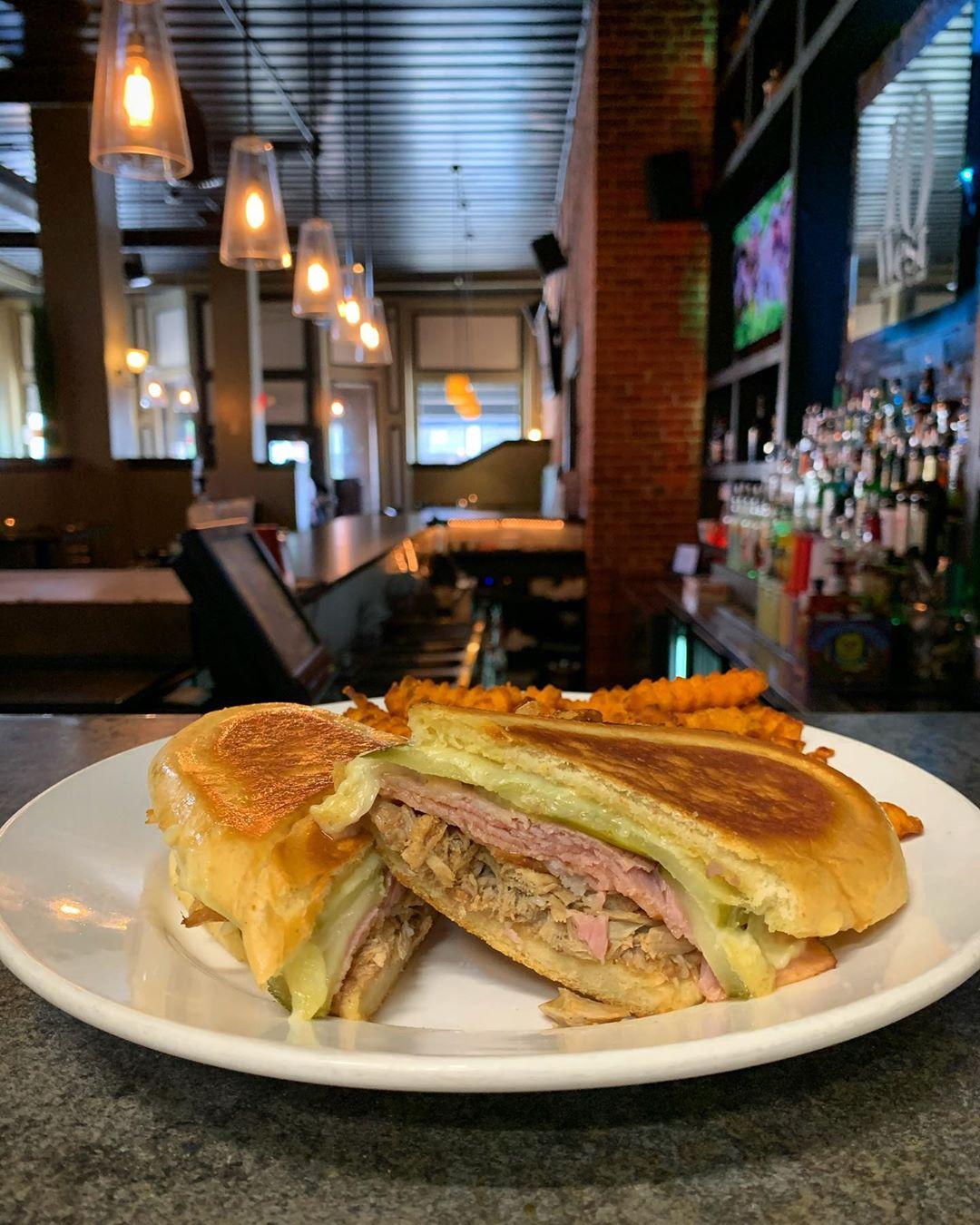 10 West Restaurant & Bar menu in Cicero, Indiana, USA