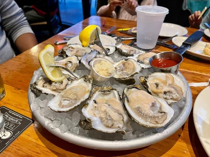 Pearl's Oyster Bar menu in Oklahoma City, Oklahoma, USA
